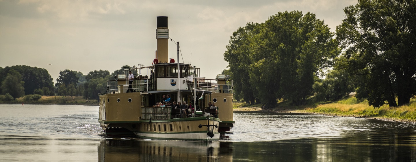 Schifffahrt in Dresden: Die besten Bootstouren auf der Elbe • Dresden Magazin