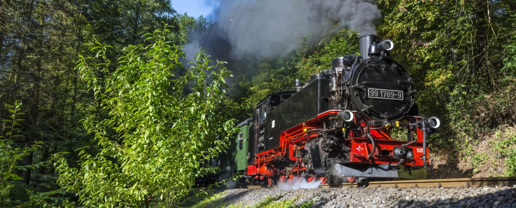 Die Lößnitzgrundbahn: Nostalgie auf Schienen